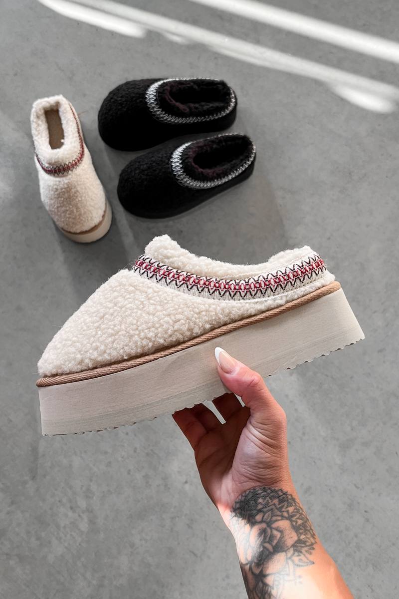 TILLY Aztec Platform Shearling Slippers - Beige – AJ VOYAGE